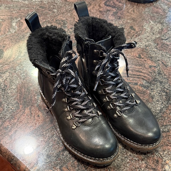 Pajar | Shoes | Pajar Black Leather Boots With Fur Trim Almost New ...